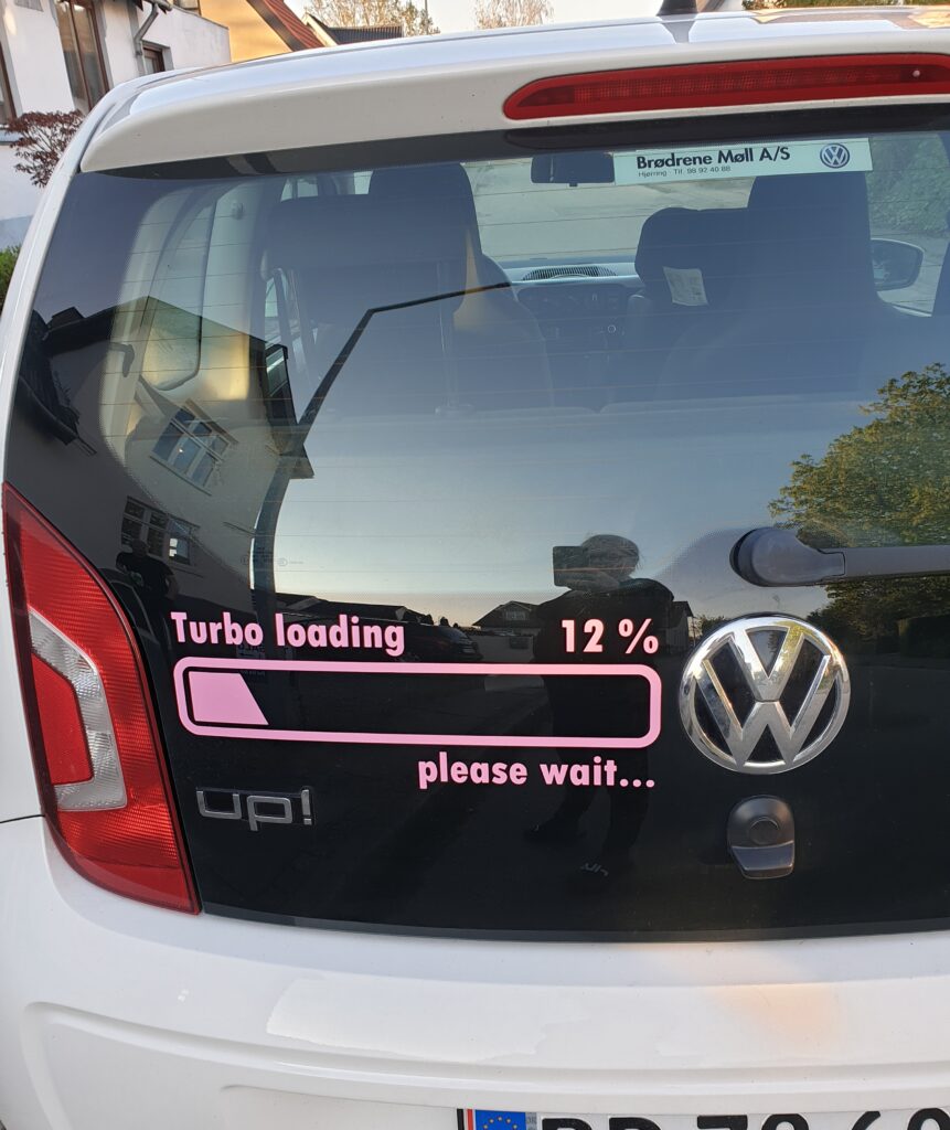 Turbo Loading - I Love Wallstickers